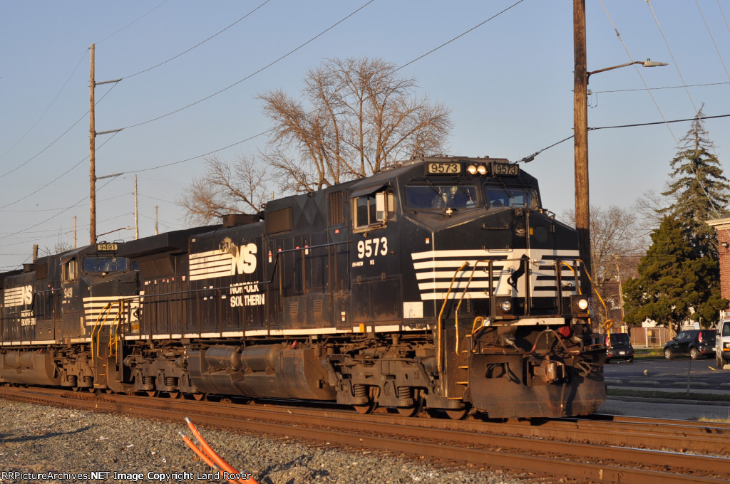 NS 9573 East